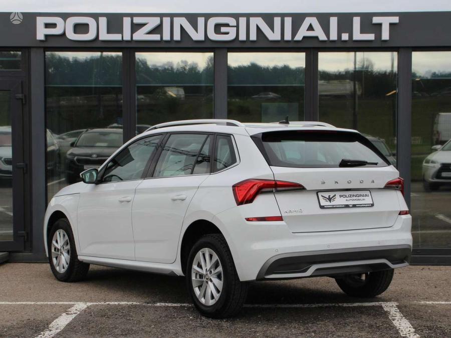 White Skoda KAMIQ 2023 in Vilnius, with an engine capacity of 1.00 L and mileage of 54 thousand km for 18650 €, photo 5 on AUTOMOTO.COM.LV
