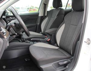 White Skoda KAMIQ 2023 in Vilnius, with an engine capacity of 1.00 L and mileage of 54 thousand km for 18650 €, photo 14 on AUTOMOTO.COM.LV