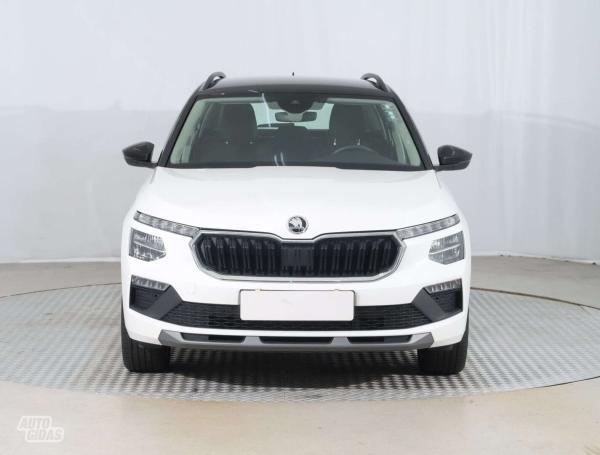 Balts Skoda KAMIQ 2024 Kauņa, ar dzinēja tilpumu 0.00 L un nobraukumu 26 tūkst. km par 26673 €, foto 2 vietnē AUTOMOTO.COM.LV