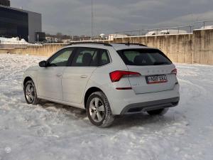 Balts Skoda KAMIQ 2024 Viļņa, ar dzinēja tilpumu 1.00 L un nobraukumu 55 tūkst. km par 18600 €, foto 3 vietnē AUTOMOTO.COM.LV