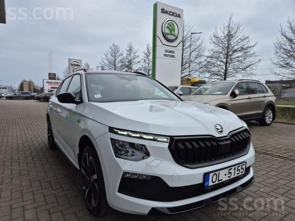 Balts Skoda KAMIQ 2024 Liepāja, ar dzinēja tilpumu 1.00 L un nobraukumu 18 tūkst. km par 21450 €, foto 1 vietnē AUTOMOTO.COM.LV
