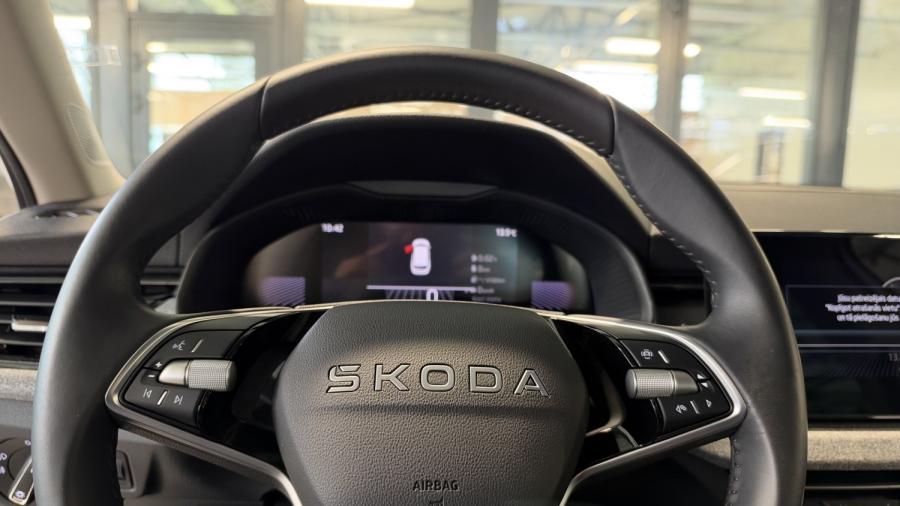 Balts Skoda KAMIQ 2025 Rīga, ar dzinēja tilpumu 1.00 L un nobraukumu 28 tūkst. km par 17900 €, foto 19 vietnē AUTOMOTO.COM.LV