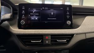 Balts Skoda KAMIQ 2025 Rīga, ar dzinēja tilpumu 1.00 L un nobraukumu 28 tūkst. km par 17900 €, foto 21 vietnē AUTOMOTO.COM.LV
