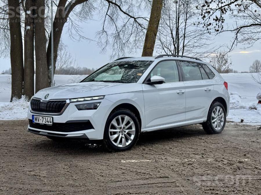 White Skoda KAMIQ 2021 in Riga, with an engine capacity of 1.50 L and mileage of 57 thousand km for 18600 €, photo 1 on AUTOMOTO.COM.LV