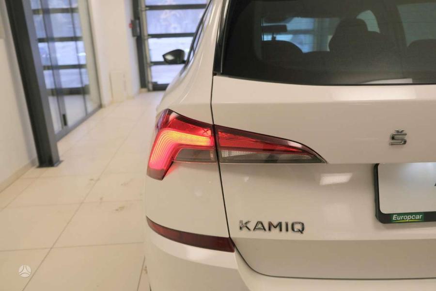 White Skoda KAMIQ 2021 in Vilnius, with an engine capacity of 1.00 L and mileage of 59 thousand km for 15200 €, photo 24 on AUTOMOTO.COM.LV