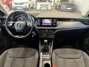 Balts Skoda KAMIQ 2021 Tallina, ar dzinēja tilpumu 1.00 L un nobraukumu 55 tūkst. km par 12900 €, foto 9 vietnē AUTOMOTO.COM.LV