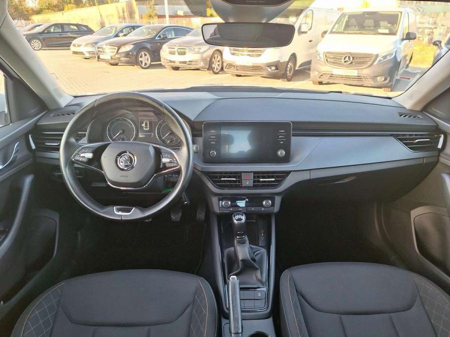 Balts Skoda KAMIQ 2022 Tauragė, ar dzinēja tilpumu 1.00 L un nobraukumu 174 tūkst. km par 9500 €, foto 10 vietnē AUTOMOTO.COM.LV