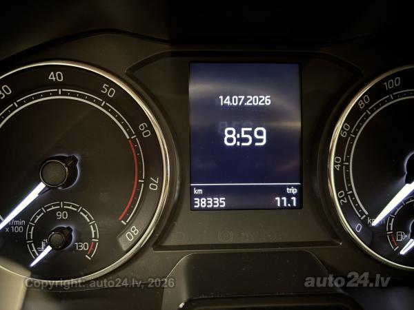 White Skoda KAMIQ 2023 in Tallinn, with an engine capacity of 1.00 L and mileage of 38 thousand km for 17900 €, photo 9 on AUTOMOTO.COM.LV