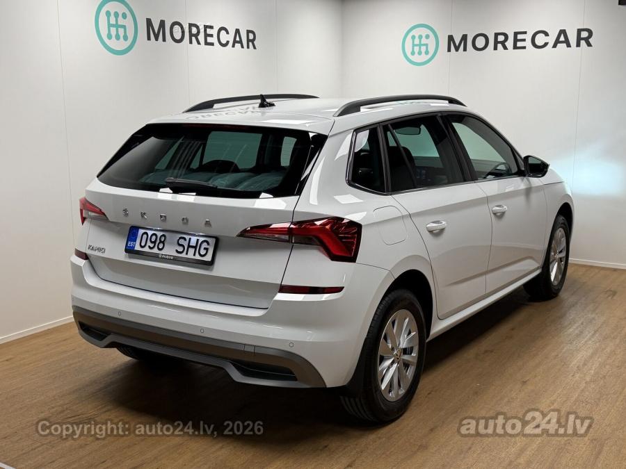 Balts Skoda KAMIQ 2023 Tallina, ar dzinēja tilpumu 1.00 L un nobraukumu 65 tūkst. km par 17590 €, foto 3 vietnē AUTOMOTO.COM.LV