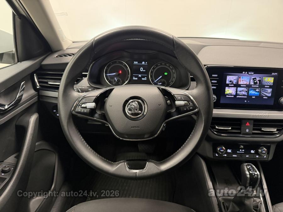Balts Skoda KAMIQ 2023 Tallina, ar dzinēja tilpumu 1.00 L un nobraukumu 65 tūkst. km par 17590 €, foto 10 vietnē AUTOMOTO.COM.LV