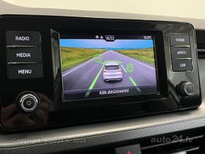 Белый Шкода KAMIQ 2023 в Таллин, объемом двигателя 1.00 л и пробегом 27 тыс. км за 15900 €, фото 10 на AUTOMOTO.COM.LV