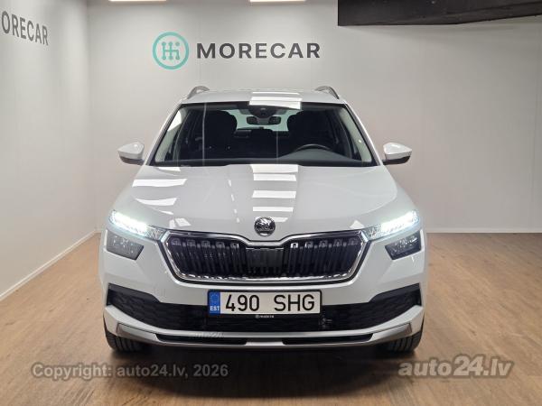 Skoda KAMIQ 2023 in Tallinn on AUTOMOTO.COM.LV White Skoda KAMIQ 2023 in Tallinn, with an engine capacity of 1.00 L and mileage of 69 thousand km for 16490 €, photo 3 on AUTOMOTO.COM.LV