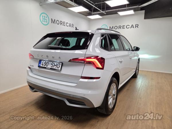 Skoda KAMIQ 2023 in Tallinn on AUTOMOTO.COM.LV White Skoda KAMIQ 2023 in Tallinn, with an engine capacity of 1.00 L and mileage of 69 thousand km for 16490 €, photo 7 on AUTOMOTO.COM.LV