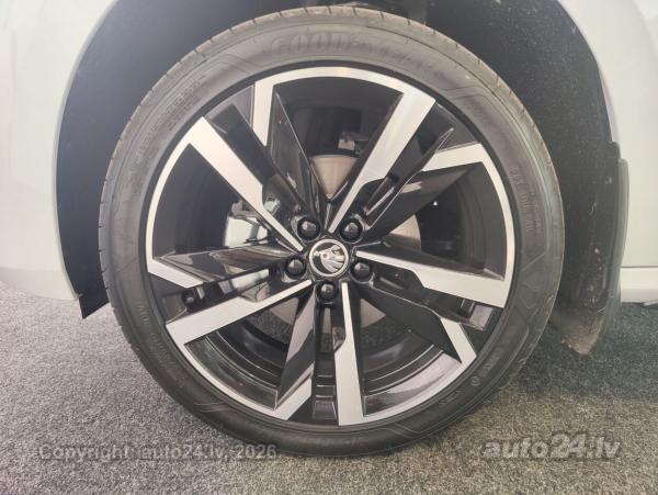 Balts Skoda KAMIQ 2024 Rakvere, ar dzinēja tilpumu 1.50 L un nobraukumu 28 tūkst. km par 28600 €, foto 8 vietnē AUTOMOTO.COM.LV