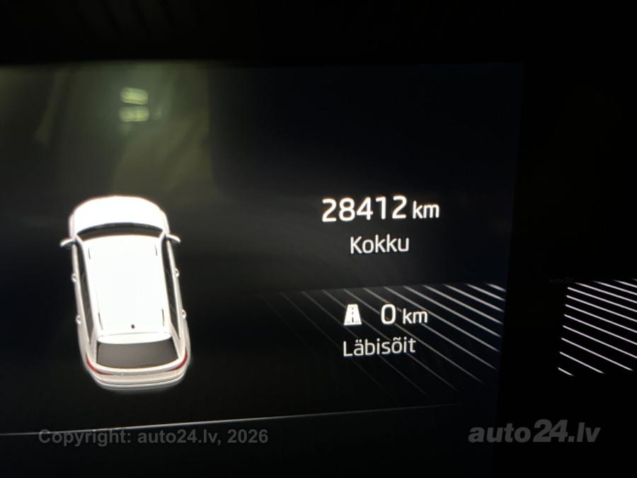 Белый Шкода KAMIQ 2024 в Таллин, объемом двигателя 1.00 л и пробегом 28 тыс. км за 18990 €, фото 23 на AUTOMOTO.COM.LV