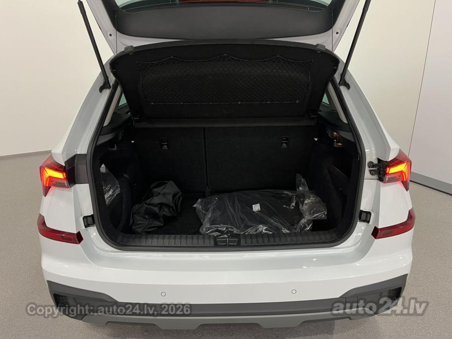 Белый Шкода KAMIQ 2024 в Таллин, объемом двигателя 1.00 л и пробегом 28 тыс. км за 18990 €, фото 26 на AUTOMOTO.COM.LV