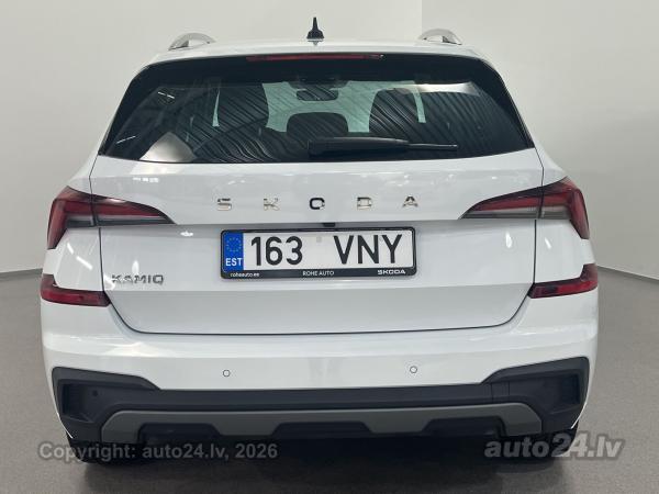 Balts Skoda KAMIQ 2024 Tallina, ar dzinēja tilpumu 1.00 L un nobraukumu 30 tūkst. km par 18990 €, foto 4 vietnē AUTOMOTO.COM.LV