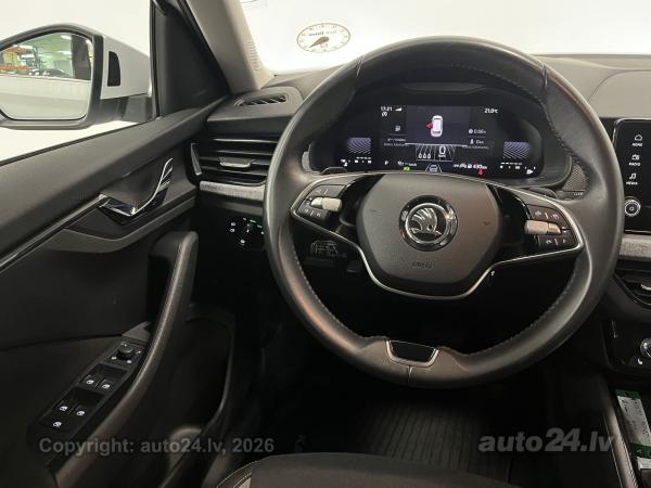 Balts Skoda KAMIQ 2024 Tallina, ar dzinēja tilpumu 1.00 L un nobraukumu 30 tūkst. km par 18990 €, foto 10 vietnē AUTOMOTO.COM.LV