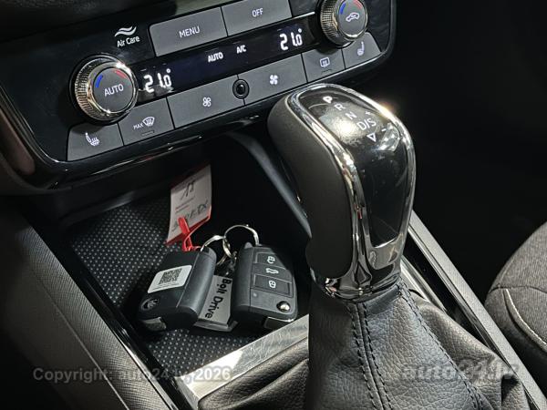 Balts Skoda KAMIQ 2024 Tallina, ar dzinēja tilpumu 1.00 L un nobraukumu 28 tūkst. km par 18990 €, foto 5 vietnē AUTOMOTO.COM.LV