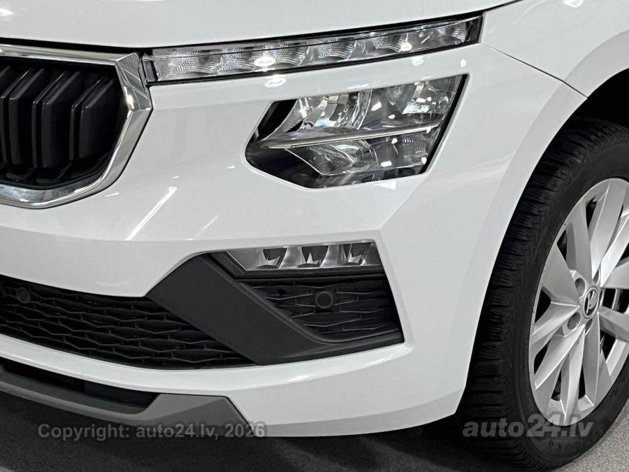 Balts Skoda KAMIQ 2024 Tallina, ar dzinēja tilpumu 1.00 L un nobraukumu 28 tūkst. km par 18990 €, foto 21 vietnē AUTOMOTO.COM.LV