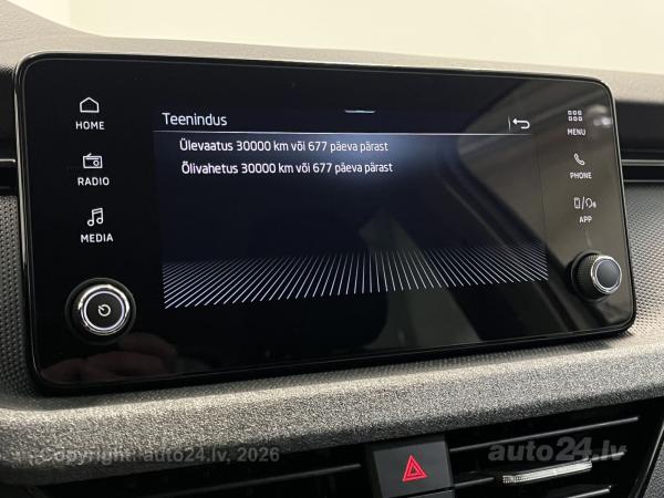 Белый Шкода KAMIQ 2024 в Таллин, объемом двигателя 1.00 л и пробегом 29 тыс. км за 18990 €, фото 10 на AUTOMOTO.COM.LV