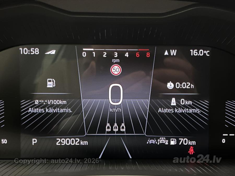 Balts Skoda KAMIQ 2024 Tallina, ar dzinēja tilpumu 1.00 L un nobraukumu 29 tūkst. km par 18990 €, foto 24 vietnē AUTOMOTO.COM.LV