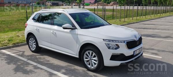 Balts Skoda KAMIQ 2025 Valmiera, ar dzinēja tilpumu 1.00 L un nobraukumu 5 tūkst. km par 22500 €, foto 4 vietnē AUTOMOTO.COM.LV