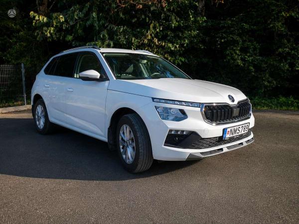 Balts Skoda KAMIQ 2025 Kauņa, ar dzinēja tilpumu 1.00 L un nobraukumu 11 tūkst. km par 23500 €, foto 1 vietnē AUTOMOTO.COM.LV