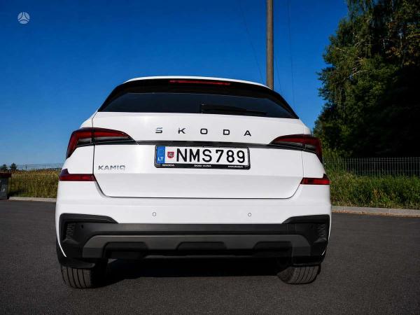 Balts Skoda KAMIQ 2025 Kauņa, ar dzinēja tilpumu 1.00 L un nobraukumu 11 tūkst. km par 23500 €, foto 4 vietnē AUTOMOTO.COM.LV
