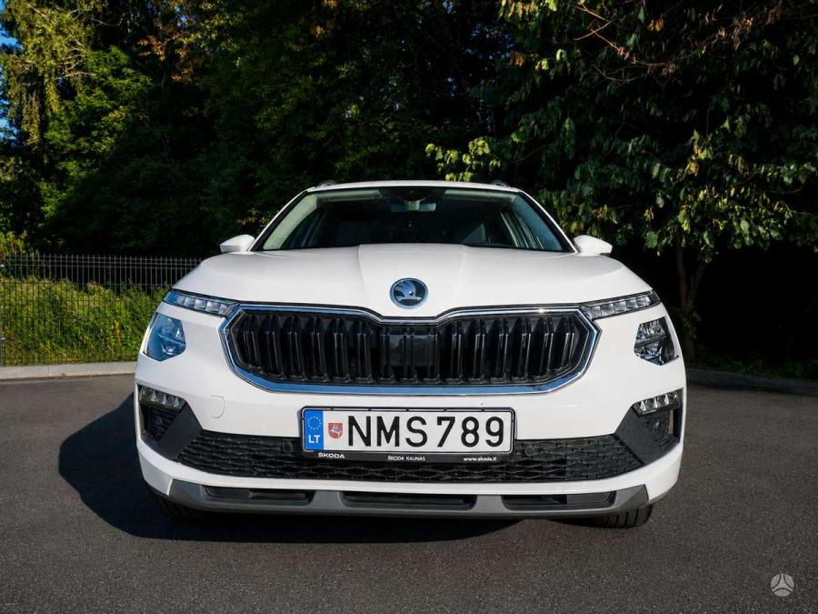 Balts Skoda KAMIQ 2025 Kauņa, ar dzinēja tilpumu 1.00 L un nobraukumu 11 tūkst. km par 23500 €, foto 6 vietnē AUTOMOTO.COM.LV