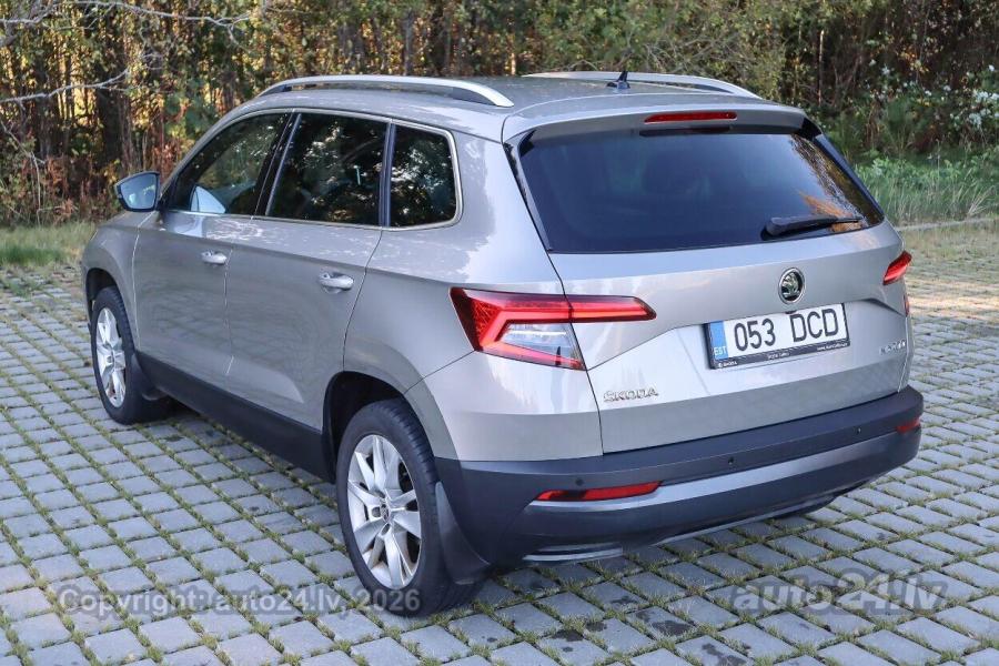 Smilšu krāsa Skoda Karoq 2019 Tallina, ar dzinēja tilpumu 1.50 L un nobraukumu 121 tūkst. km par 19450 €, foto 3 vietnē AUTOMOTO.COM.LV