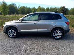 Beige Skoda Karoq 2018 in Tallinn, with an engine capacity of 2.00 L and mileage of 74 thousand km for 17000 €, photo  on AUTOMOTO.COM.LV