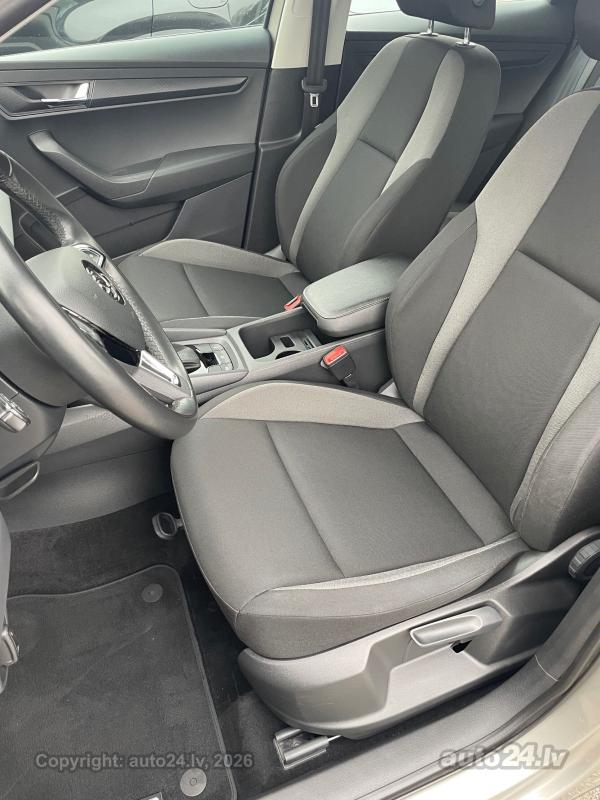 Beige Skoda Karoq 2019 in Tartu, with an engine capacity of 1.00 L and mileage of 112 thousand km for 13900 €, photo 7 on AUTOMOTO.COM.LV