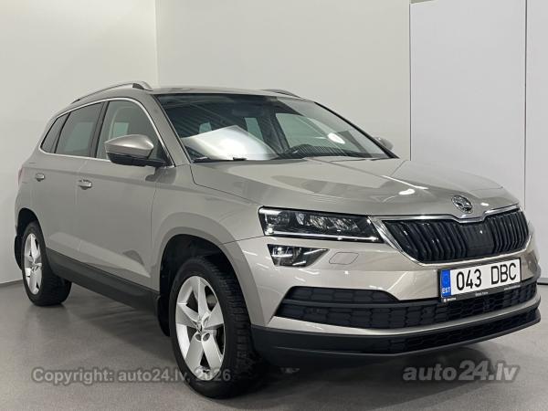 Beige Skoda Karoq 2019 in Tallinn, with an engine capacity of 1.60 L and mileage of 42 thousand km for 17900 €, photo 3 on AUTOMOTO.COM.LV