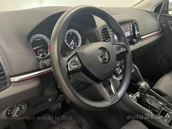 Beige Skoda Karoq 2019 in Tallinn, with an engine capacity of 1.60 L and mileage of 42 thousand km for 17900 €, photo 7 on AUTOMOTO.COM.LV