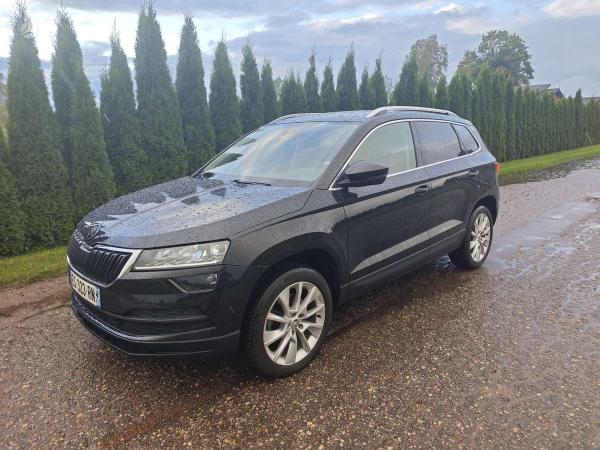 Melns Skoda Karoq 2017 Telšiai, ar dzinēja tilpumu 1.60 L un nobraukumu 145 tūkst. km par 13800 €, foto 4 vietnē AUTOMOTO.COM.LV
