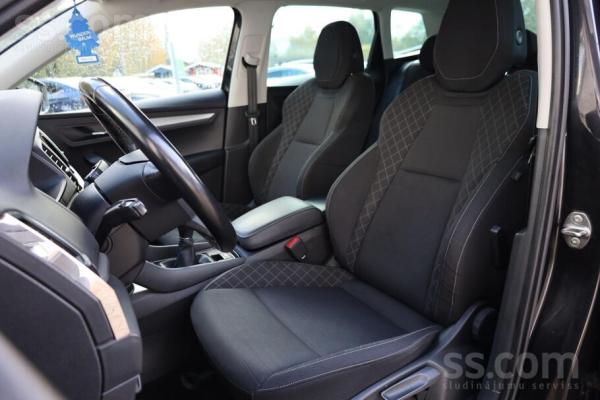 Black Skoda Karoq 2018 in Riga, with an engine capacity of 1.60 L and mileage of 0 thousand km for 11495 €, photo 7 on AUTOMOTO.COM.LV