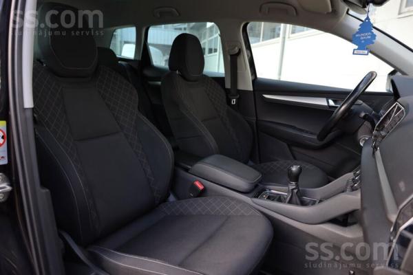 Black Skoda Karoq 2018 in Riga, with an engine capacity of 1.60 L and mileage of 0 thousand km for 11495 €, photo 10 on AUTOMOTO.COM.LV