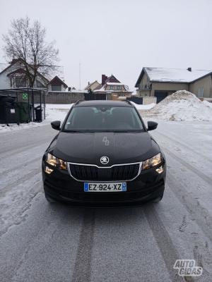 Black Skoda Karoq 2018 in Taurage, with an engine capacity of 2.00 L and mileage of 265 thousand km for 11950 €, photo 2 on AUTOMOTO.COM.LV