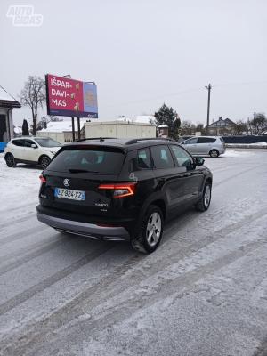 Black Skoda Karoq 2018 in Taurage, with an engine capacity of 2.00 L and mileage of 265 thousand km for 11950 €, photo 6 on AUTOMOTO.COM.LV
