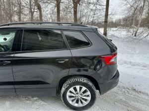 Black Skoda Karoq 2018 in Siauliai, with an engine capacity of 1.60 L and mileage of 182 thousand km for 11900 €, photo 7 on AUTOMOTO.COM.LV