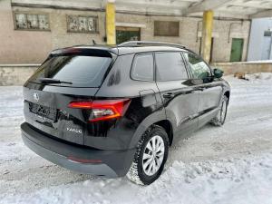 Black Skoda Karoq 2018 in Siauliai, with an engine capacity of 1.60 L and mileage of 182 thousand km for 11900 €, photo 10 on AUTOMOTO.COM.LV