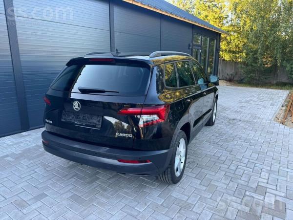 Melns Skoda Karoq 2018 Jēkabpils, ar dzinēja tilpumu 1.60 L un nobraukumu 238 tūkst. km par 11000 €, foto 4 vietnē AUTOMOTO.COM.LV