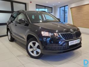 Black Skoda Karoq 2019 in Riga, with an engine capacity of 1.60 L and mileage of 113 thousand km for 17990 €, photo  on AUTOMOTO.COM.LV