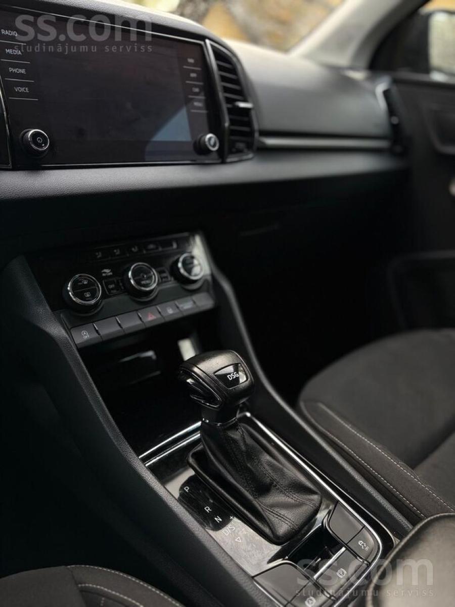 Melns Skoda Karoq 2019 Cēsis, ar dzinēja tilpumu 1.60 L un nobraukumu 189 tūkst. km par 13800 €, foto 15 vietnē AUTOMOTO.COM.LV