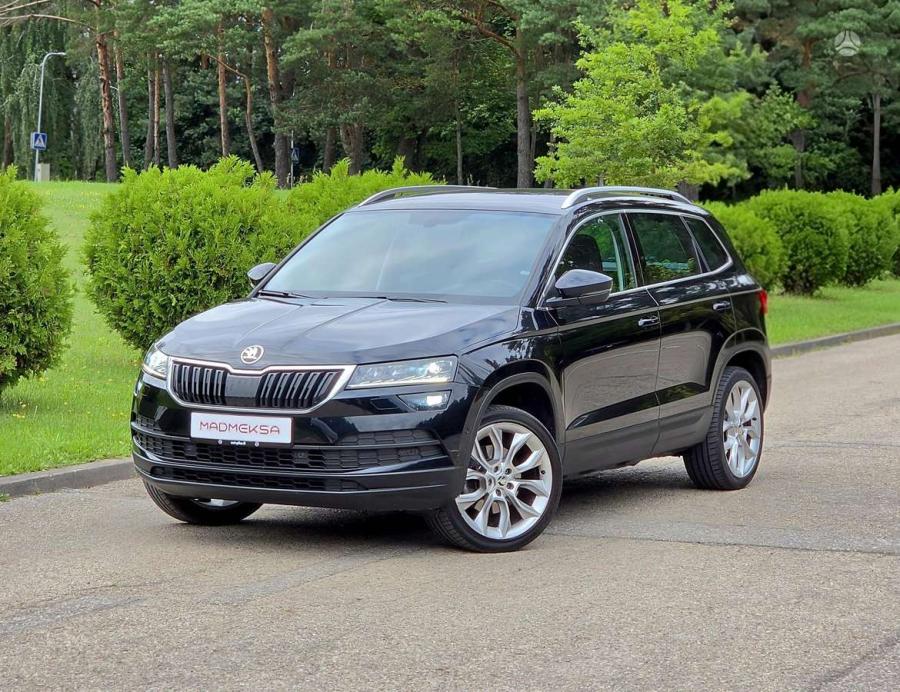 Black Skoda Karoq 2019 in Vilnius, with an engine capacity of 1.50 L and mileage of 193 thousand km for 16350 €, photo 9 on AUTOMOTO.COM.LV