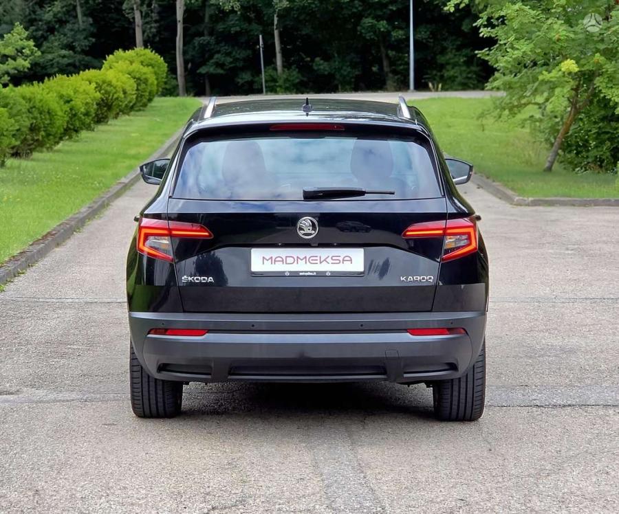 Black Skoda Karoq 2019 in Vilnius, with an engine capacity of 1.50 L and mileage of 193 thousand km for 16350 €, photo 11 on AUTOMOTO.COM.LV