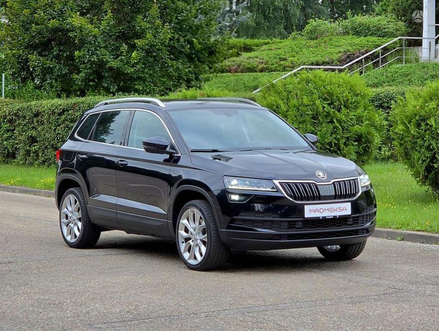 Black Skoda Karoq 2019 in Vilnius, with an engine capacity of 1.50 L and mileage of 193 thousand km for 16350 €, photo 13 on AUTOMOTO.COM.LV
