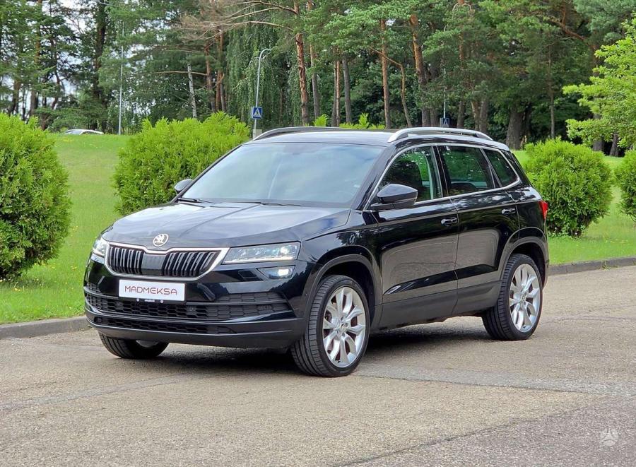 Black Skoda Karoq 2019 in Vilnius, with an engine capacity of 1.50 L and mileage of 193 thousand km for 16350 €, photo 16 on AUTOMOTO.COM.LV