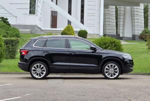 Melns Skoda Karoq 2019 Viļņa, ar dzinēja tilpumu 1.50 L un nobraukumu 193 tūkst. km par 16350 €, foto 4 vietnē AUTOMOTO.COM.LV